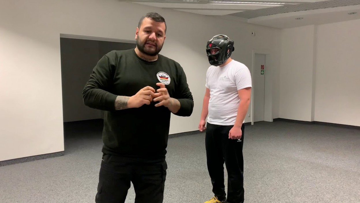 Komak – Neues Selbstverteidigungssystem